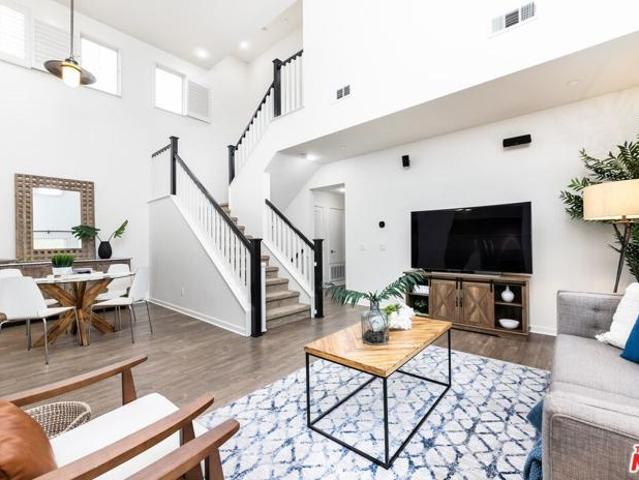 232 Borrego, Irvine, CA