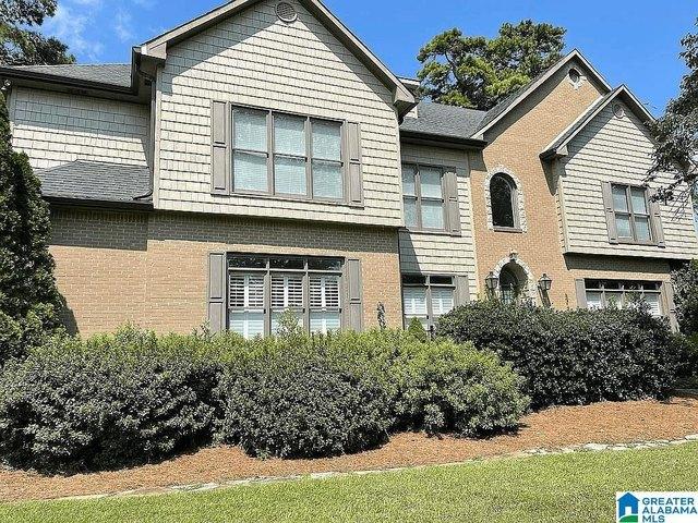 232 Beaumont Dr, Vestavia Hills, AL 35216