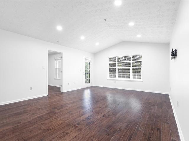 232 Bentley Place