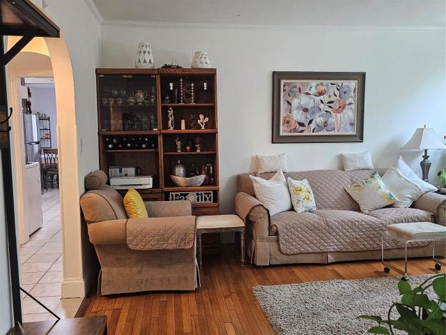 232 Doughty Blvd, Inwood, NY 11096 | MLS #935091 | Compass