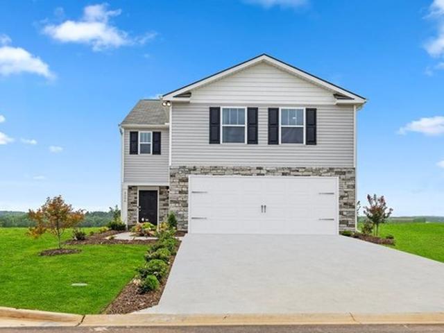232 Deskin Ln, Fountain Inn, SC 29644