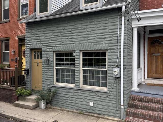 232 E Lemon Street
