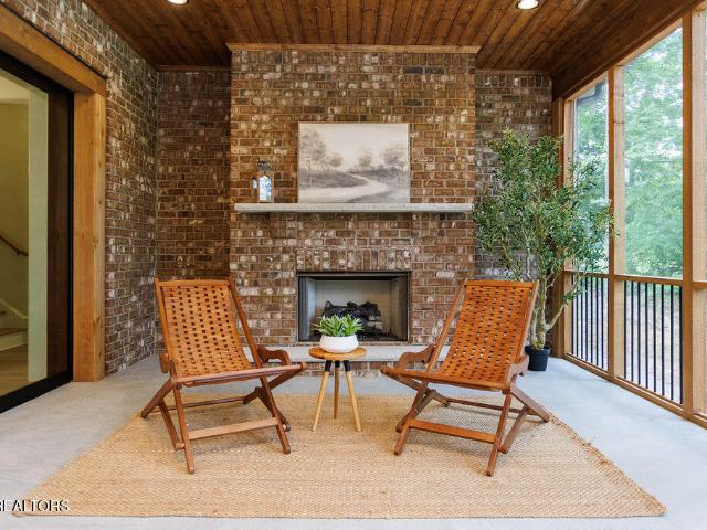 232 Forest Hill Drive