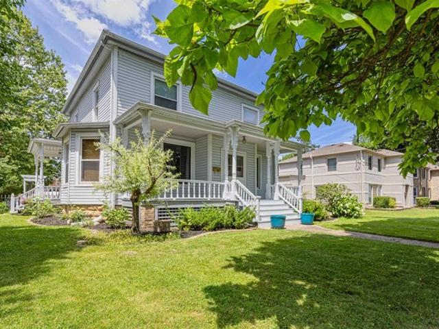 232 Forest Park Blvd, Janesville, WI 53545