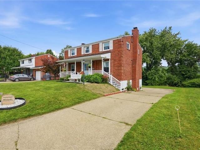 232 Fernledge Dr, New Kensington, PA 15068