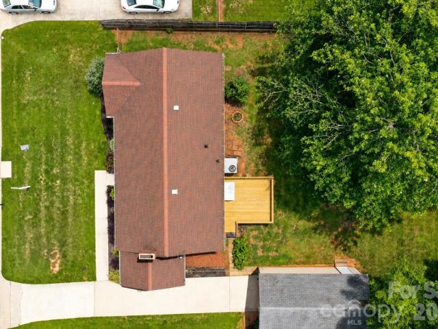 232 Hartness Road