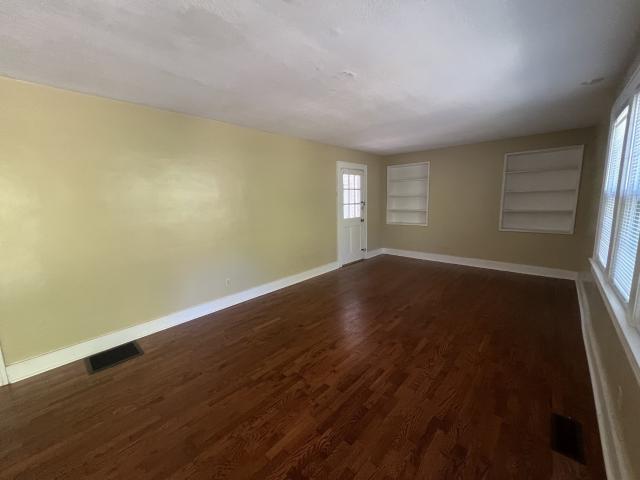 232 Hickory Grove Blvd