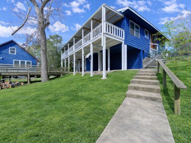 232 Hideaway Lane