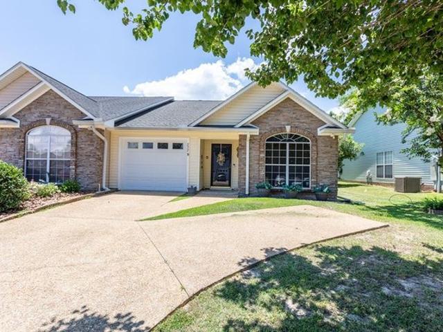 232 Huntington Pointe Dr, Thomasville, GA 31757