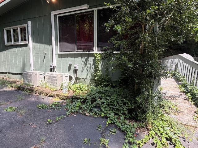 232 Island Creek Road