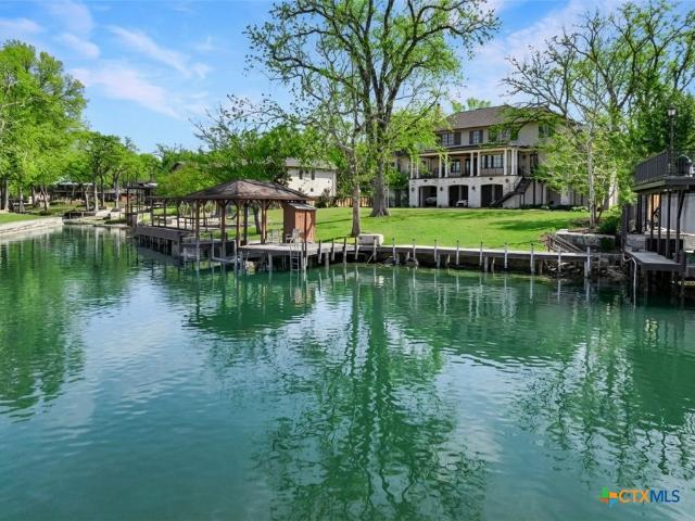 232 Laguna Rio