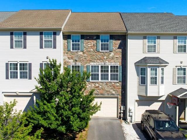232 Morlatt Ln, Martinsburg, WV 25404