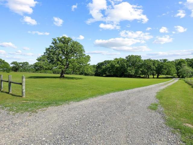 232 Magnus Rd, Denison, TX 75021 | MLS #21255