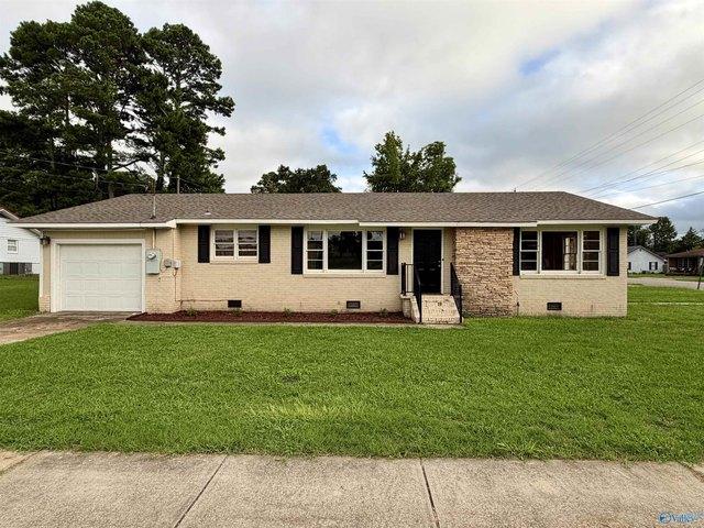 232 Main St, Moulton, AL 35650