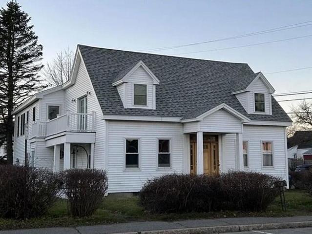 232 Main St, Rockland, ME 04841