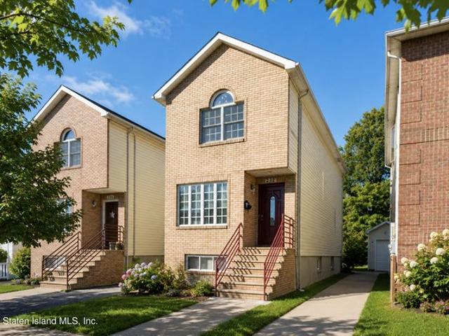 232 Melvin Ave, Staten Island, NY 10314