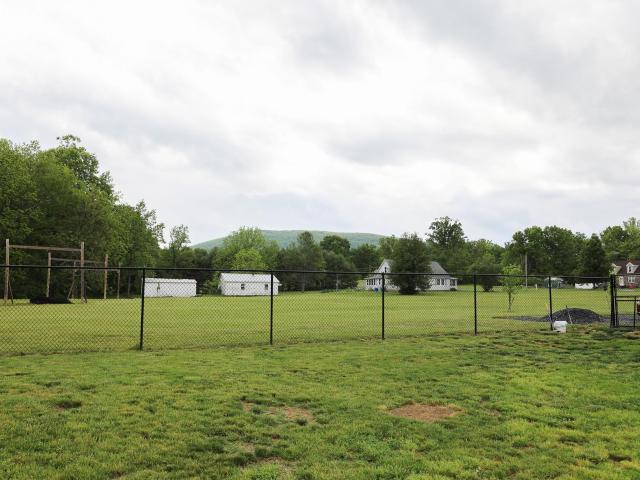 232 mine branch rd