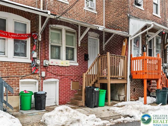 232 N Railroad Street