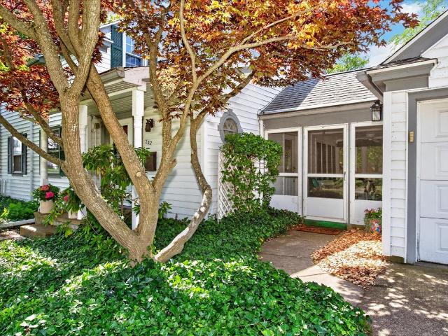 232 N Sunnybank Road