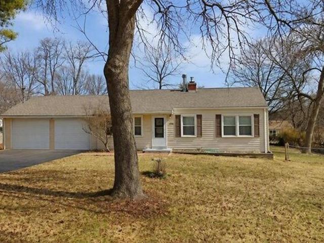 232 Newton Pl, Ballwin, MO 63021