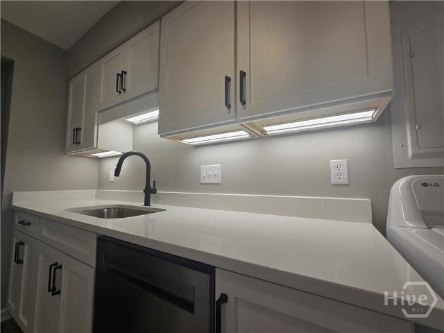 232 Stephenson Avenue 3cc