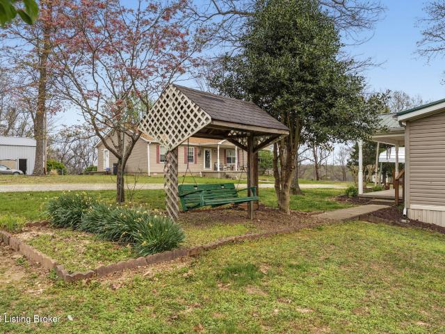 232 Stonegate Dr