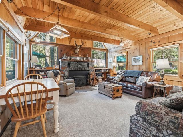 232 sugar pine ave