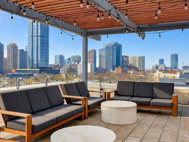 232 Pavonia Ave # 312