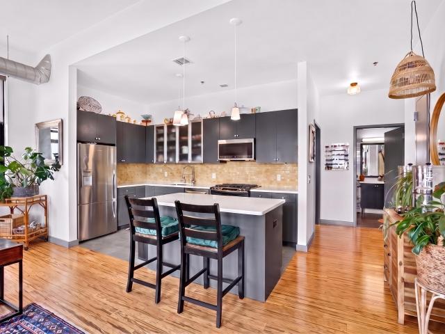 232 Pavonia Ave # 619