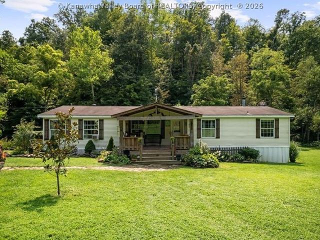 232 Perry Creek Rd, Glenwood, WV 25520