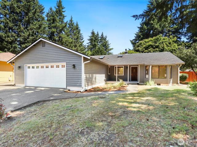 232 Planer Court SE