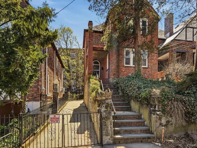 232 W 259th Street