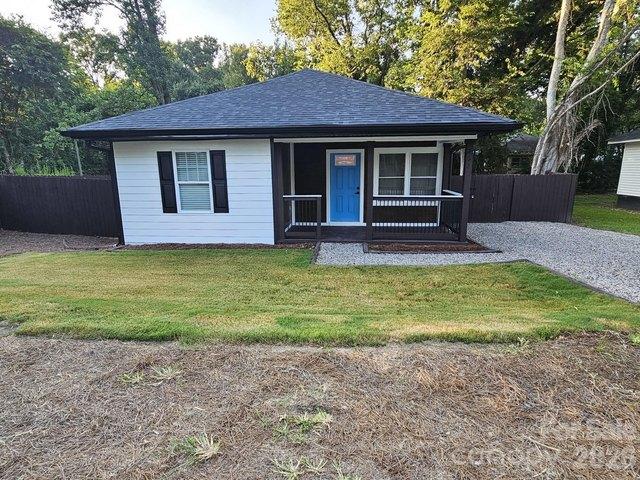 232 W 2nd St, Kershaw, SC 29067