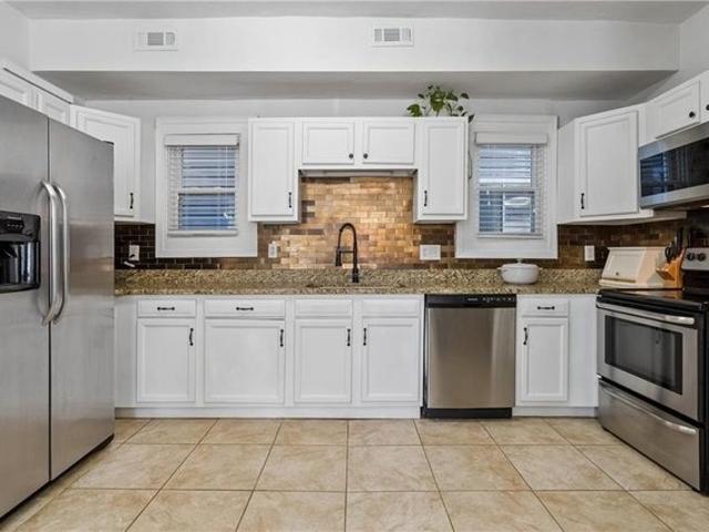 232 W 31st St, Norfolk, VA 23504