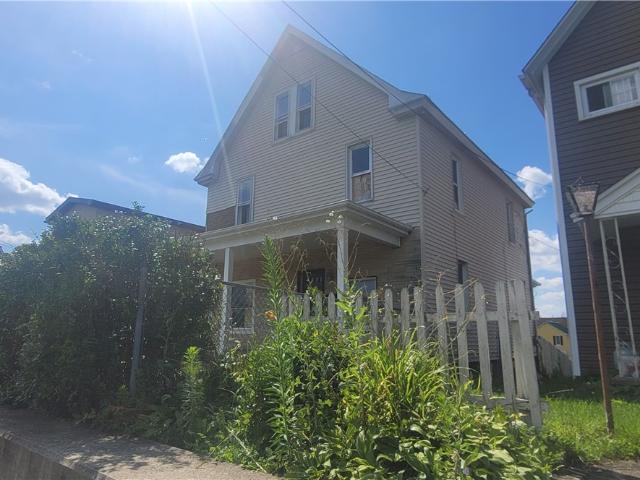 232 W 3rd St
