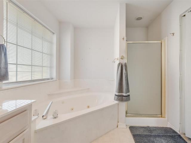 232 Willow Creek Dr, Glenn Heights, TX 75154 | MLS #21099