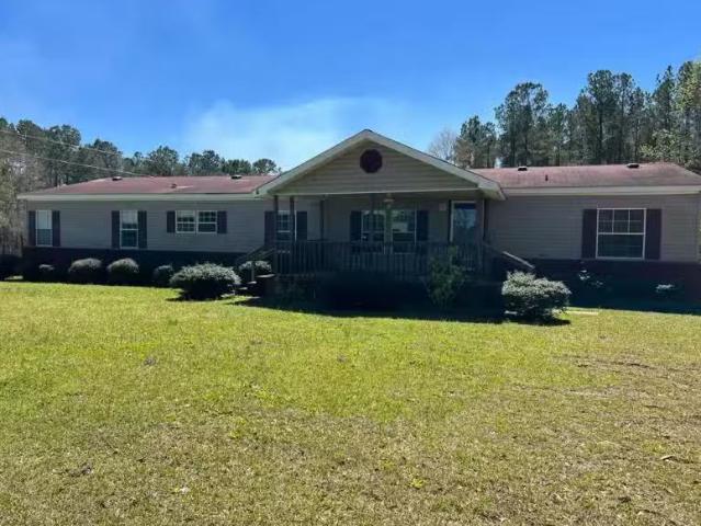 232 WILLIAMS MILL RD, EUFAULA, AL 36027 Mobile Home For Sale.