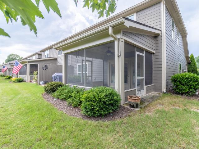 232 Templeton Lane