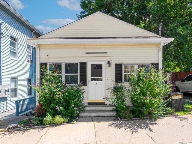 232 Transit St, Woonsocket, RI 02895