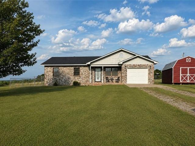 232 Upper Pine Ridge Rd, Russellville, AR 72802