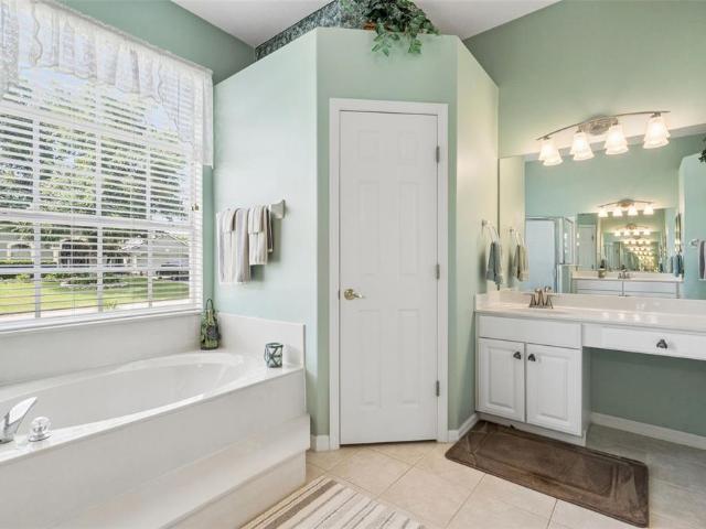 232 Via Mariel E Dr, Davenport, FL 33896 | MLS #O6418