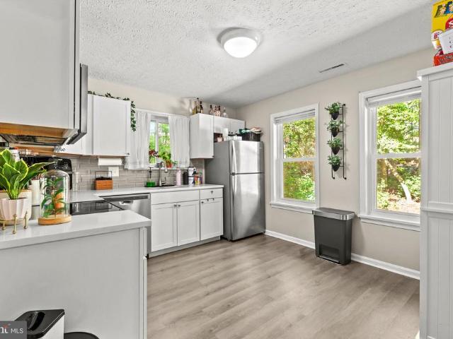 23340 Holly Hill Lane