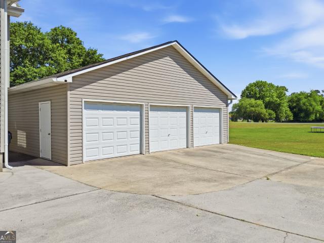 2334 Frettiesburg Drive