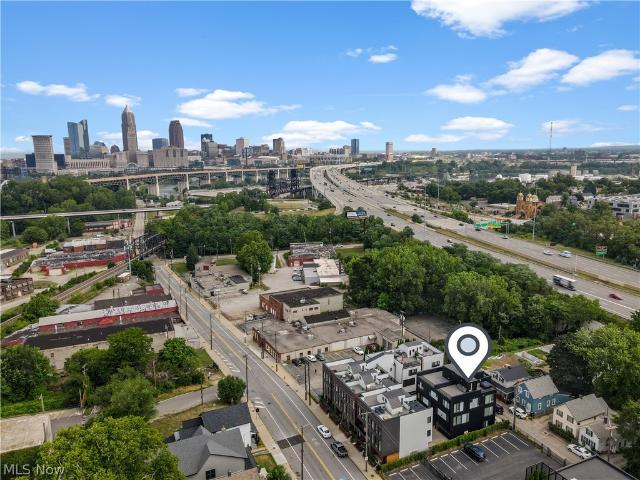 2334 W 16th Place