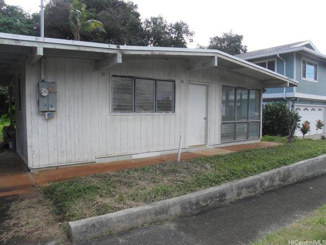 2335 Amoomoo St, Pearl City, HI 96782