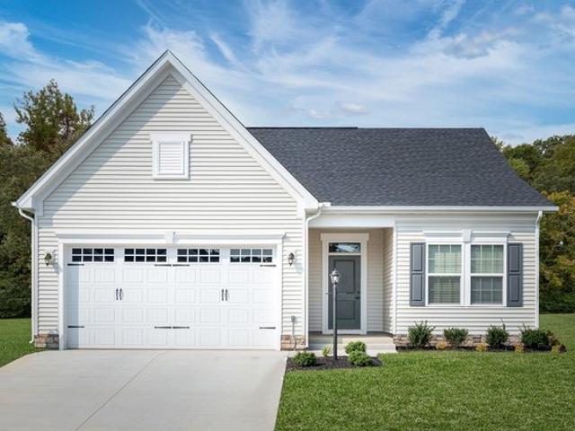 2335 Eagle Greens Dr, Kent, OH 44240