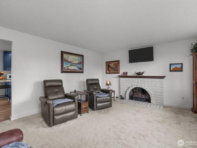 2335 SW 342nd St, Federal Way, WA 98023 | MLS #2515