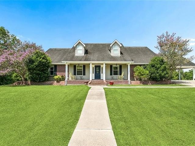 23363 Cypress Ln, Ponchatoula, LA 70455