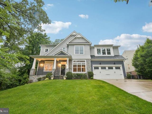 2336 N Oak St, Falls Church, VA 22046