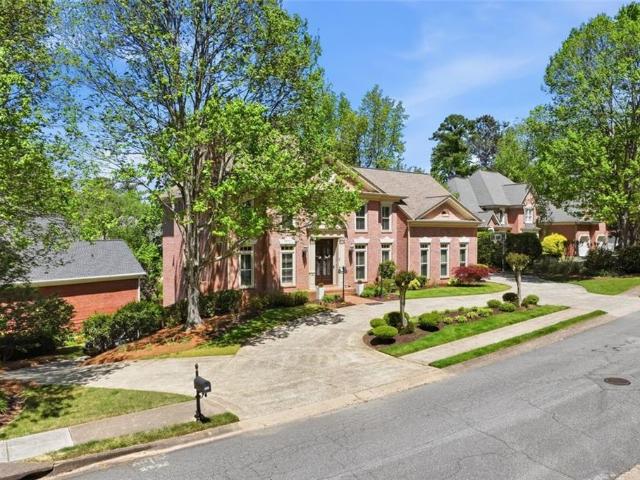 2336 Edgemere Lake Cir, Marietta, GA 30062 | MLS #7763 | Compass